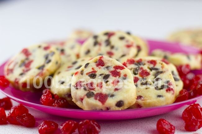 Christmas Maraschino Cherry Shortbread Cookies – 100k-Recipes