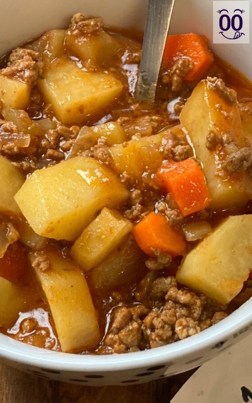 Slow Cooker Poor Man’s Stew - l™ {100kRecipes}